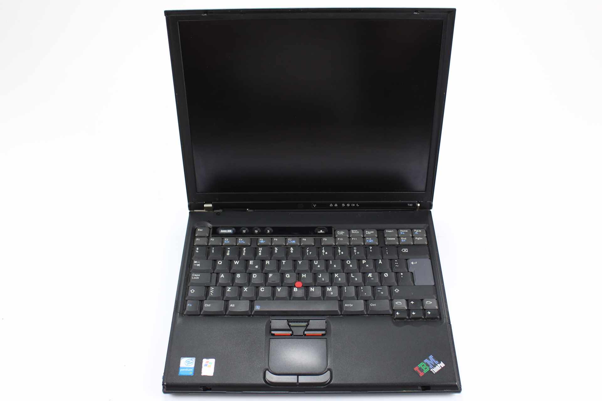 IBM ThinkPad T40 - Clous